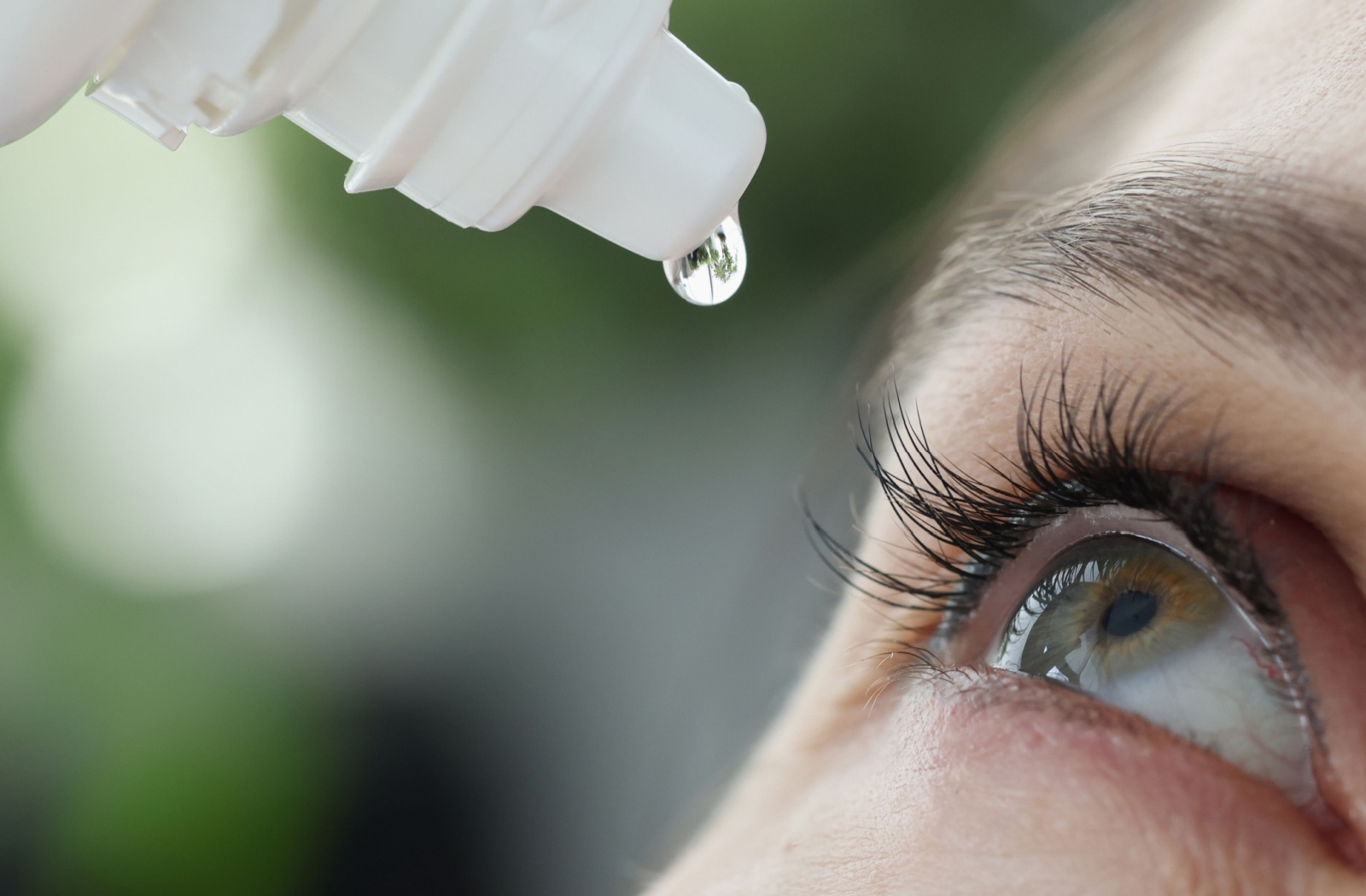 What to Do If You Get Soap in Your Eyes
